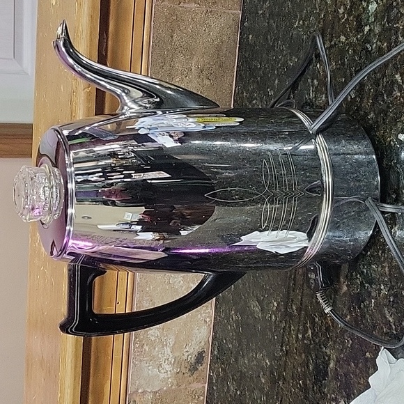 Universal | Kitchen | Vintage Universal Coffeematic 8 Cup Chrome ...